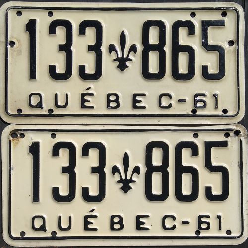 QUEBEC 1961 LICENSE PLATE PAIR